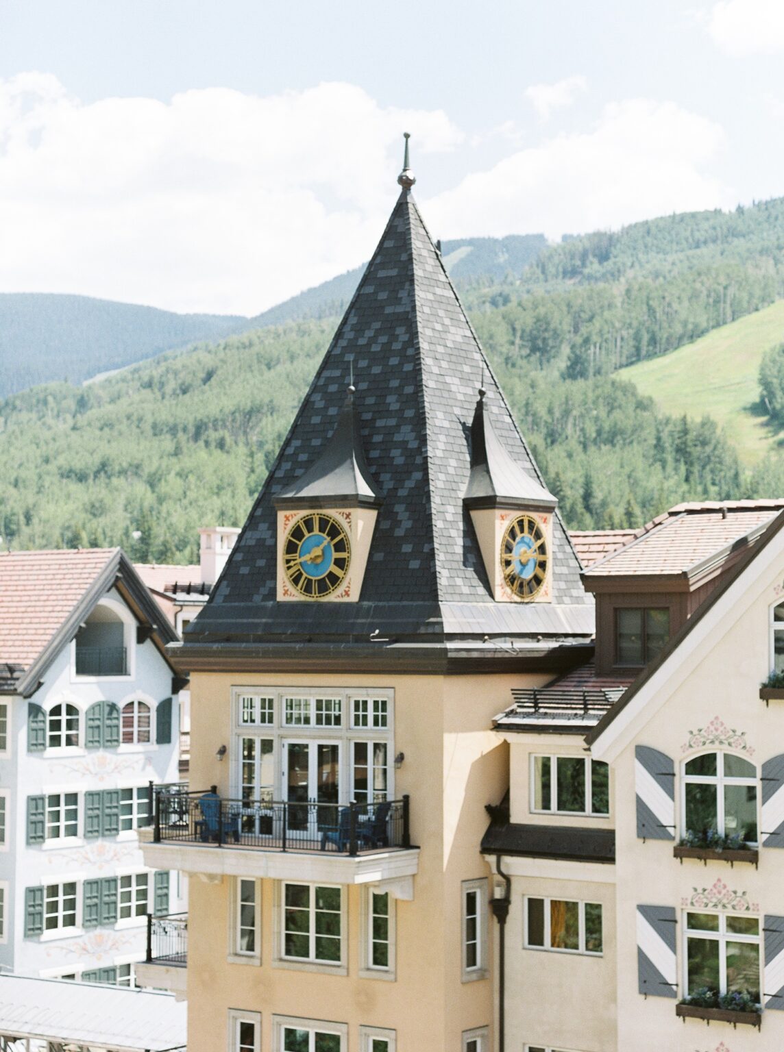 Venue Spotlight: Vail Wedding Deck - sarahnannphotography.com