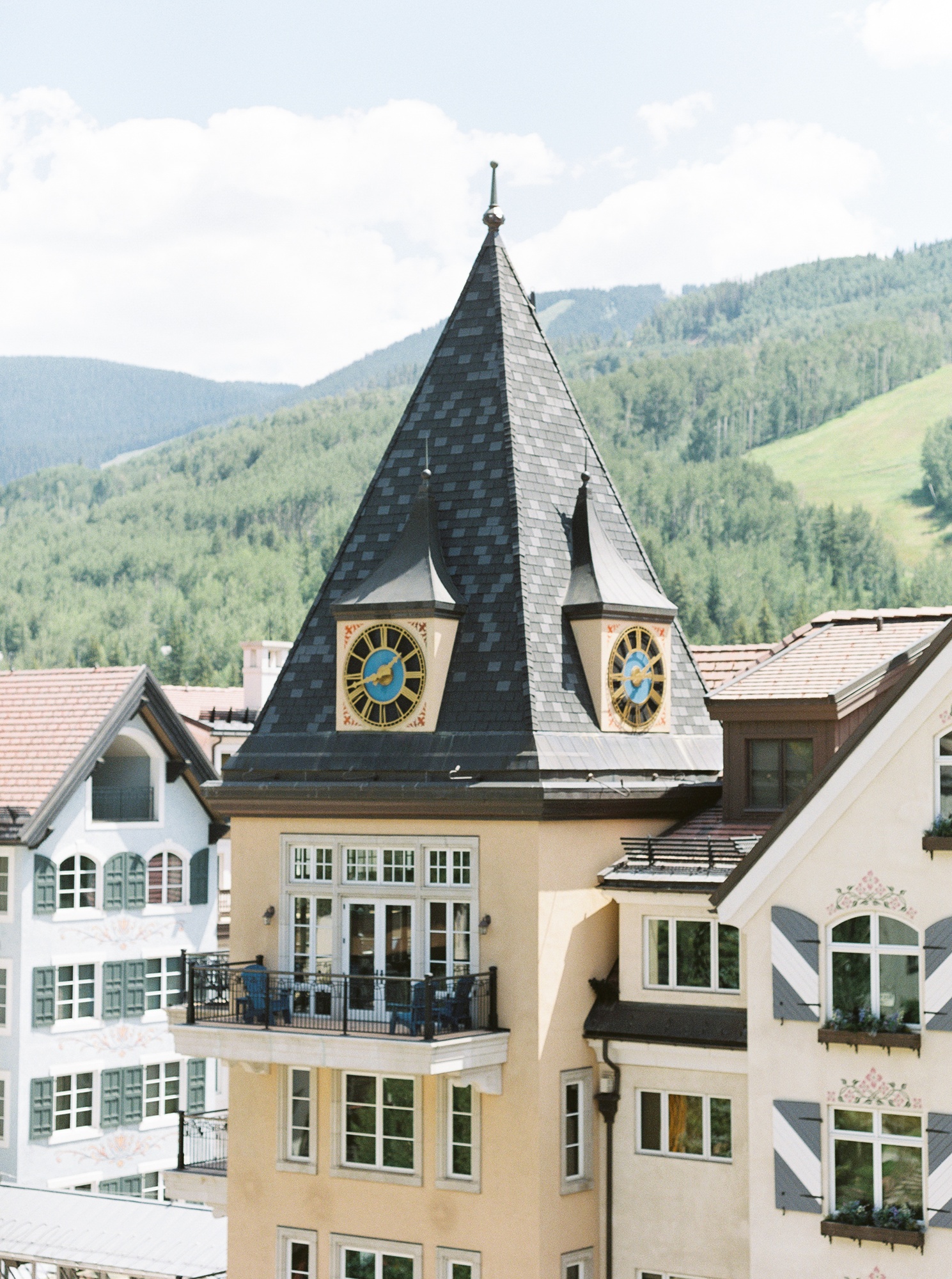 Venue Spotlight: Vail Wedding Deck - sarahnannphotography.com